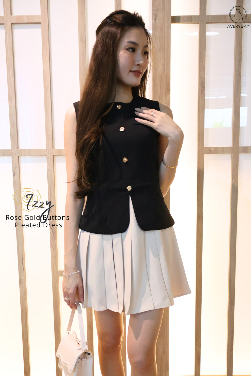 *Restocked* *Premium* Izzy Rose Gold Buttons Pleated Dress In Black ...